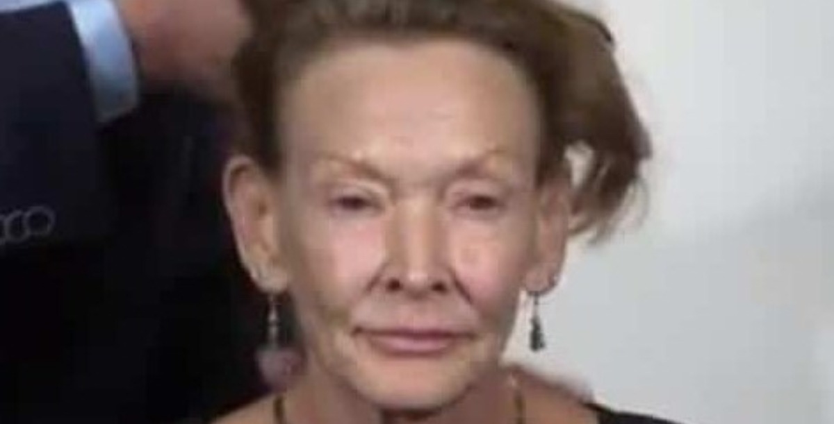 “Una Mujer Mayor y Cansada Se Convirtió en Belleza": La Asombrosa ...