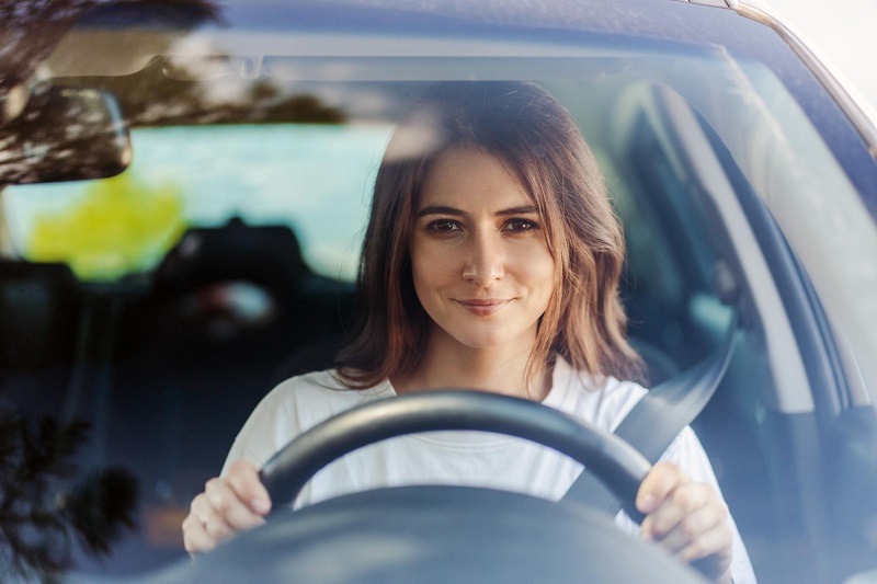 Recogí a un hombre mayor en una carretera helada durante el invierno ...
